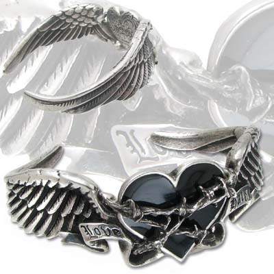 Gothic bracelet store